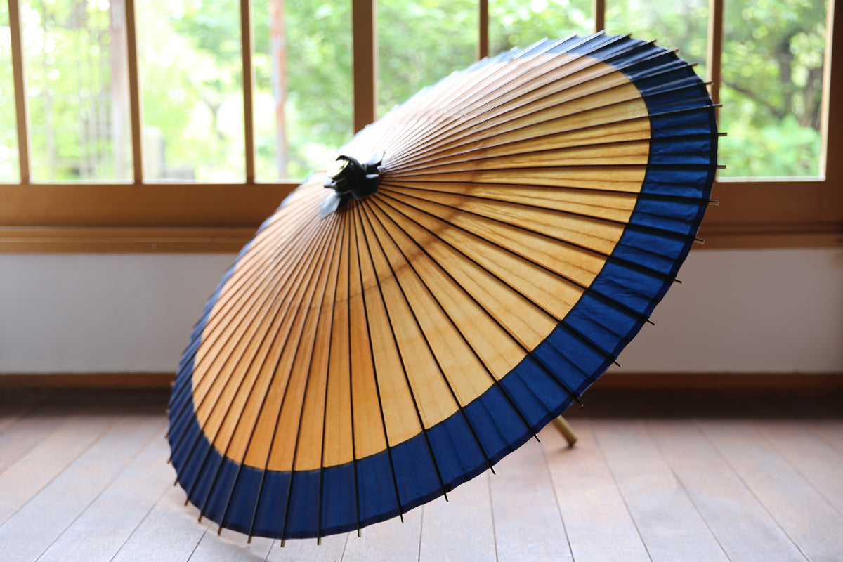 Bangasa [persimmon tanning] (eaves black) – 和傘CASA